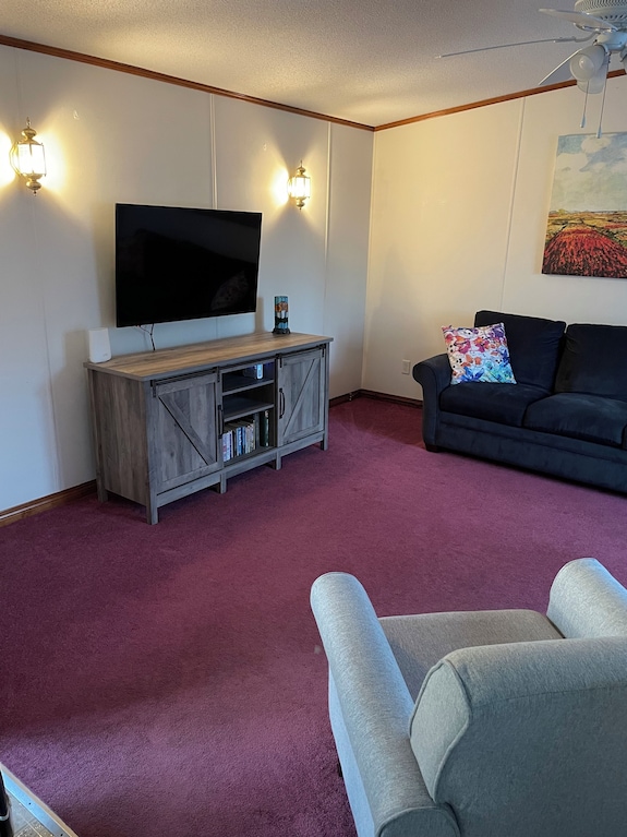 Cozy Two Bedroom Home With Ocean View. Quiet And Secluded Location. - Nouvelle-Angleterre