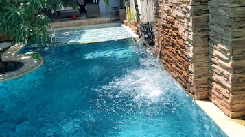 Piscina exterior