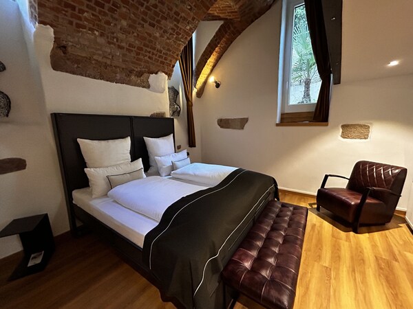 Historical Luxury Homes - Deluxe Edition - Schlossberg