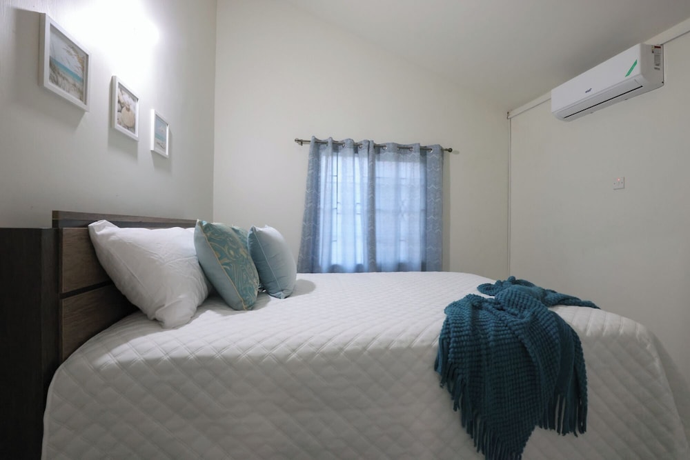 Osmax Oasis is your place to relax and unwind! - Discovery Bay | Vrbo