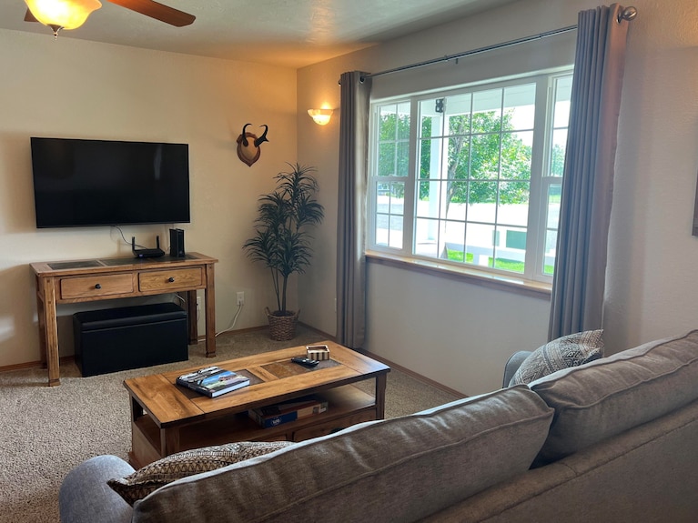 Cozy Cody Cul-de-sac Home! Sleeps 6. - Cody, WY