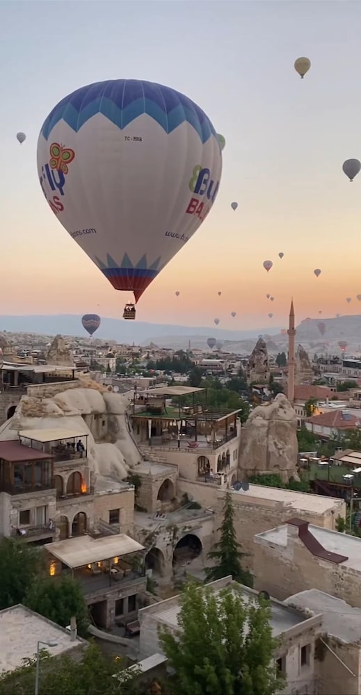 Escape Cave Suites - Cappadocia