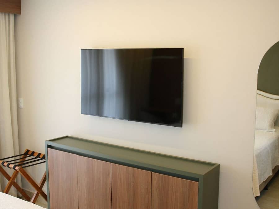 Apartamento exclusivo | Escrivaninha, cortinas blackout, ferros/tábuas de passar roupa