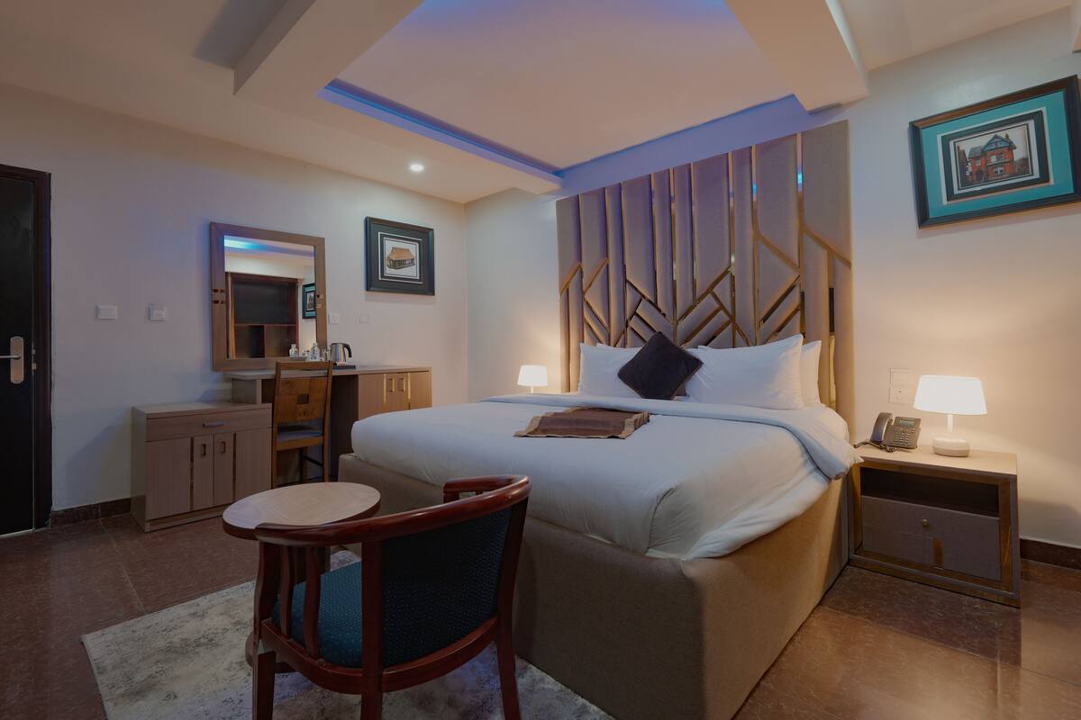 Quarto executivo | 1 quarto, roupas de cama premium, cofres nos quartos, escrivaninha