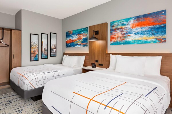 La Quinta Inn & Suites By Wyndham Mount Laurel / Moorestown - Bensalem, PA