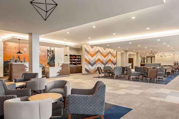 La Quinta Inn & Suites By Wyndham Mount Laurel / Moorestown - Mount Laurel, NJ
