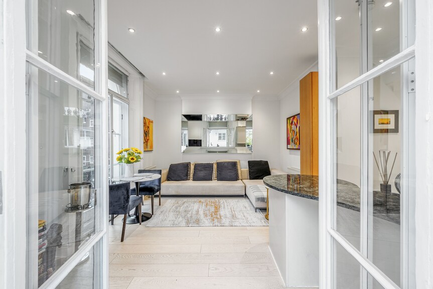 Beautiful One Bedroom Flat In Knightsbridge - Belgravia - London