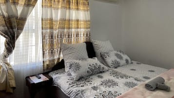 Casa | 5 quartos, ferro/tábua de engomar, Wi-fi grátis