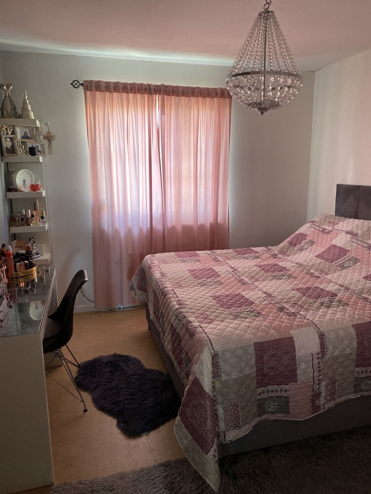 Mysigt Boende för Semester - Jarfalla | Vrbo