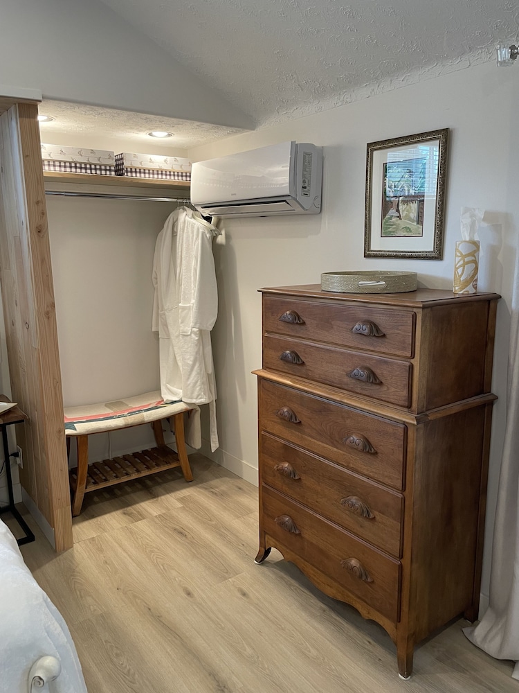 Beautiful Suite By The Sea - 팍스빌