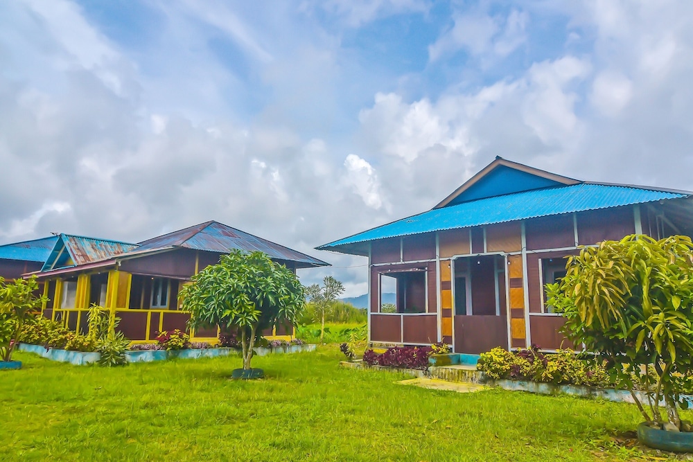 Oyo 92225 Filadelfia Resto & Penginapan Near Benteng Moraya - Manado