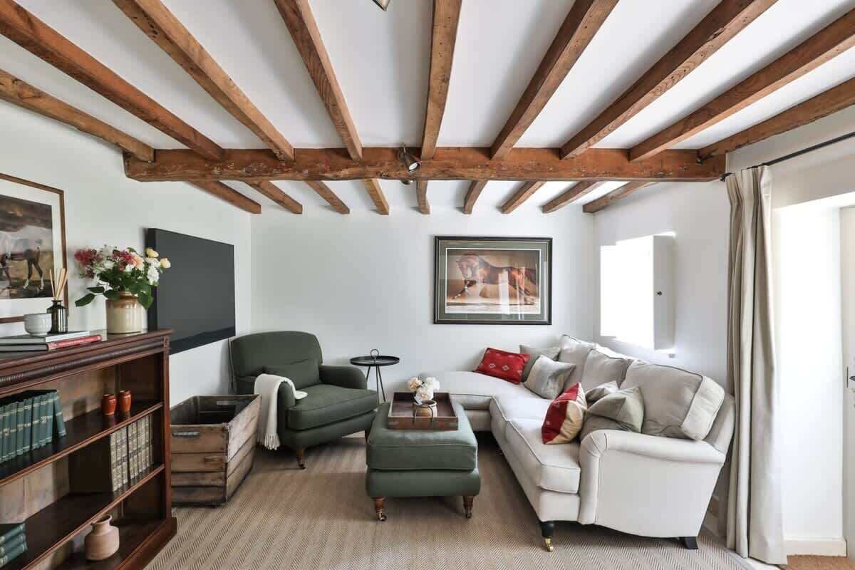 Two Rose Walk Cottage | Cotswolds, Pub & Fire - Moreton-in-Marsh