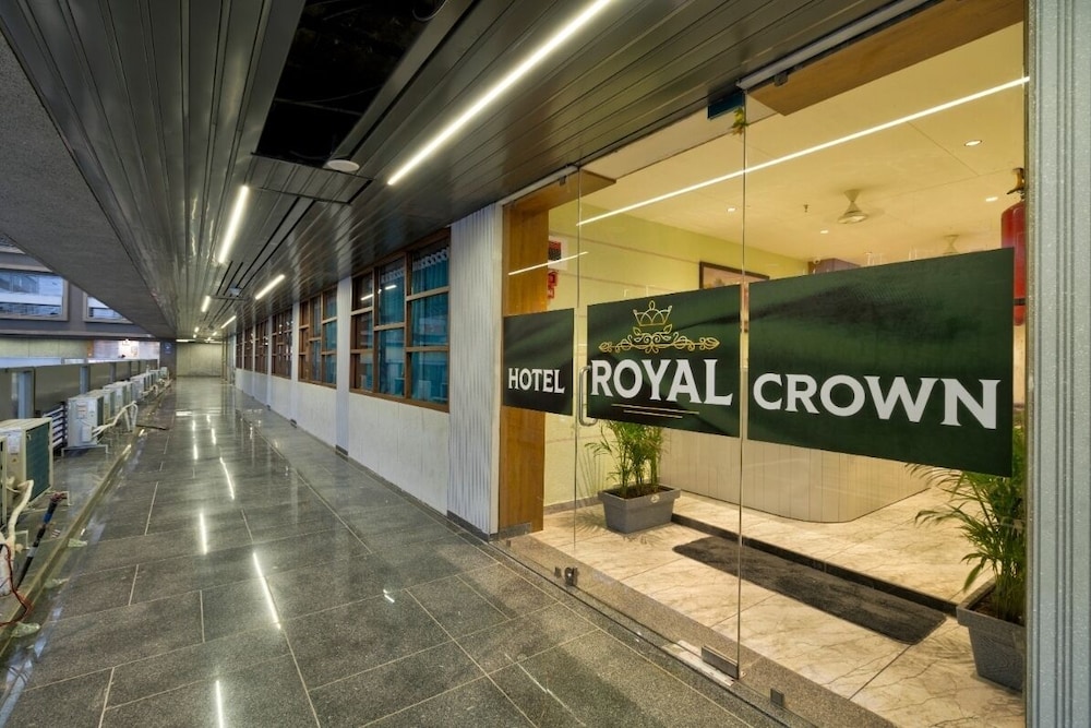 Hotel Royal Crown - Ahmedabad