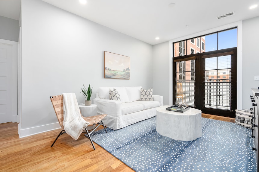 Lavish Apartment Over Target In Downtown Auburn - 205 - 오번