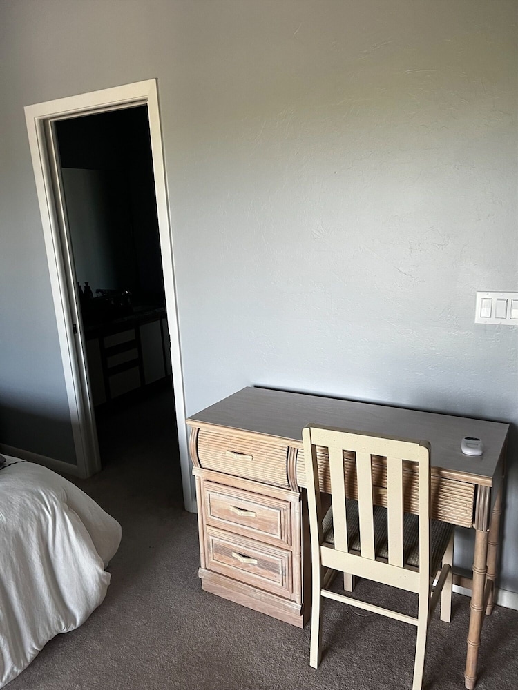 Bocilla Island Club - Newly Renovated Condo - Bokeelia | Vrbo