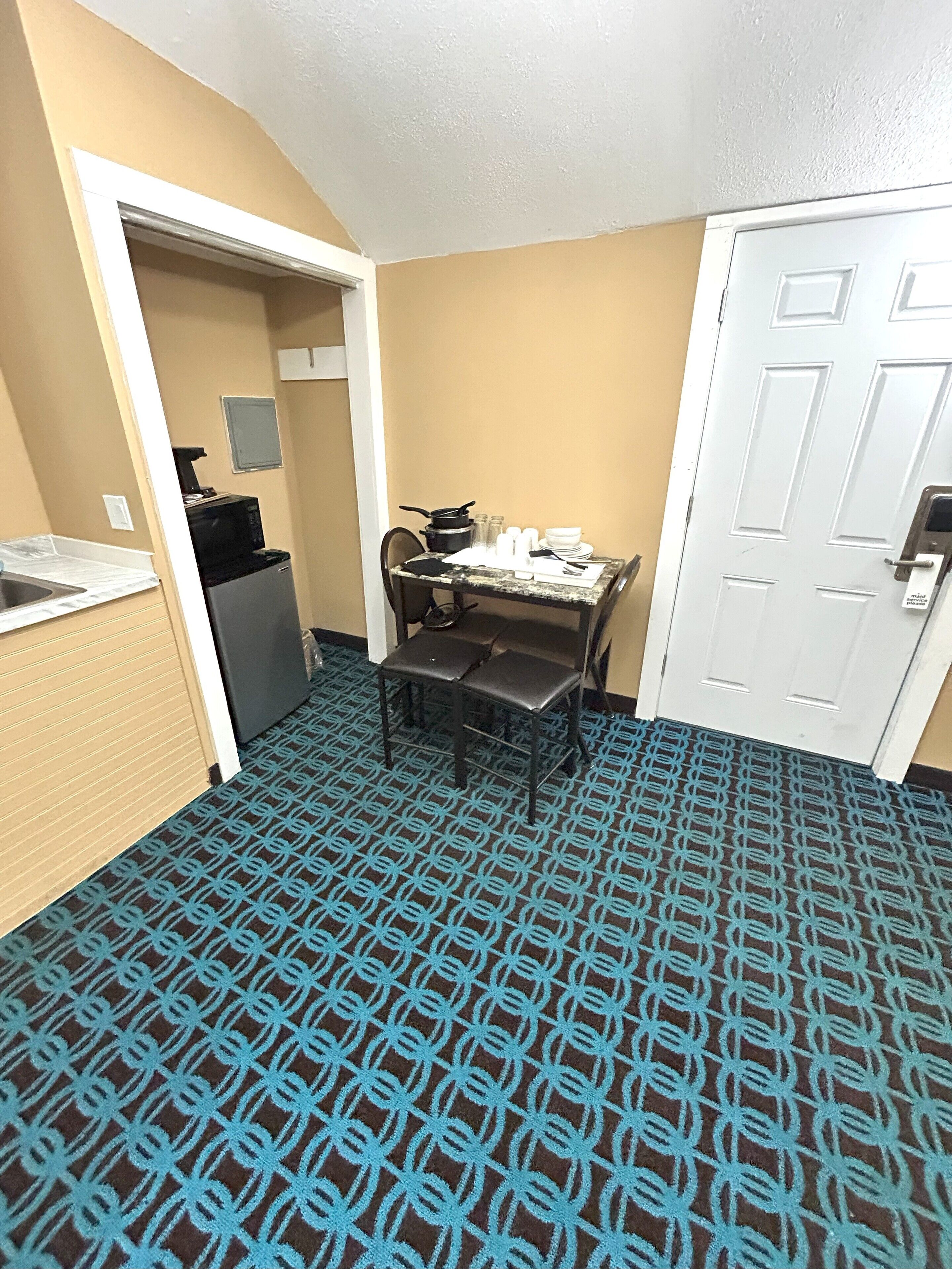 bartlett carpets stalbridge