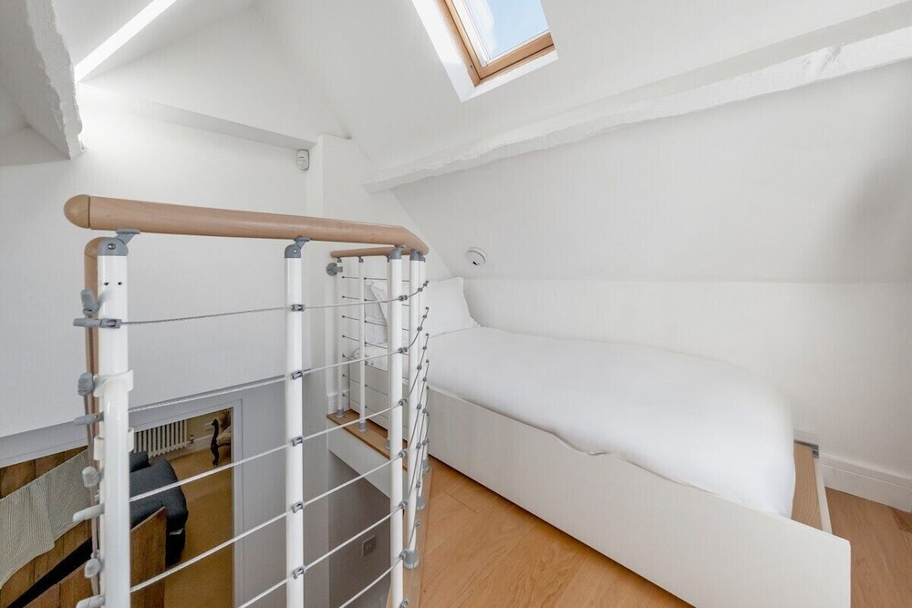 Shockerwick Cottage - Stunning Country Views - Castle Combe