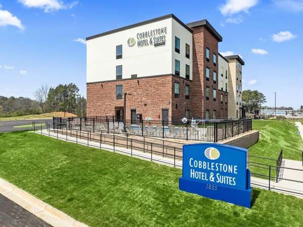 Cobblestone Hotel & Suites - Cullman - Cullman, AL