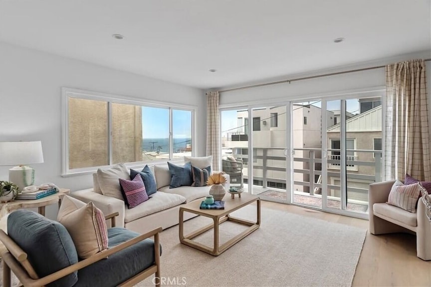 Amazing Location! Luxurious Ocean View Cottage - Hermosa Beach Pier