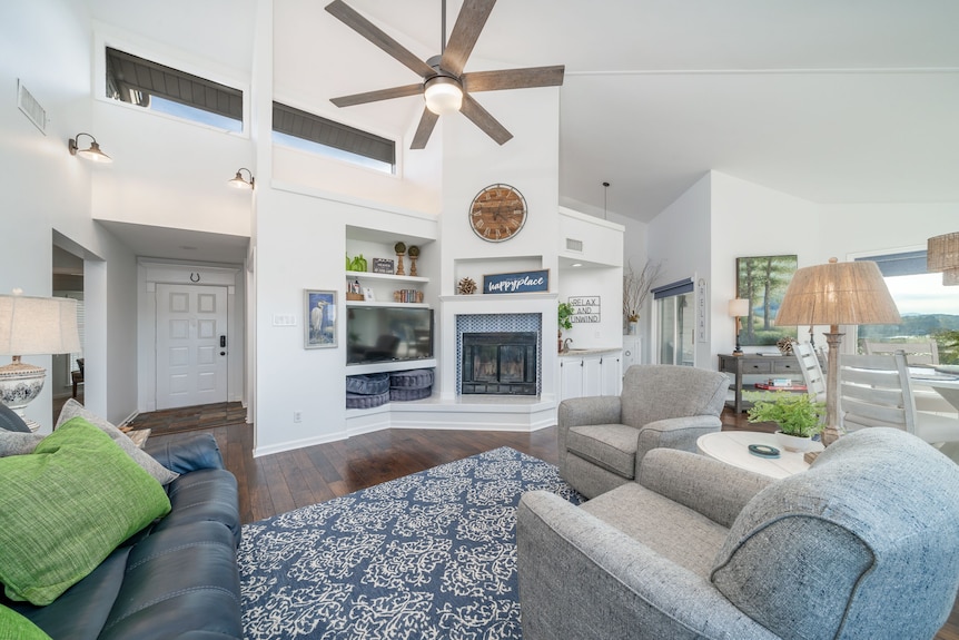 Sophisticated 2br Lake Condo "The Oar" With Open Channel Views Of Lake Hamilton - ホット・スプリングス, AR