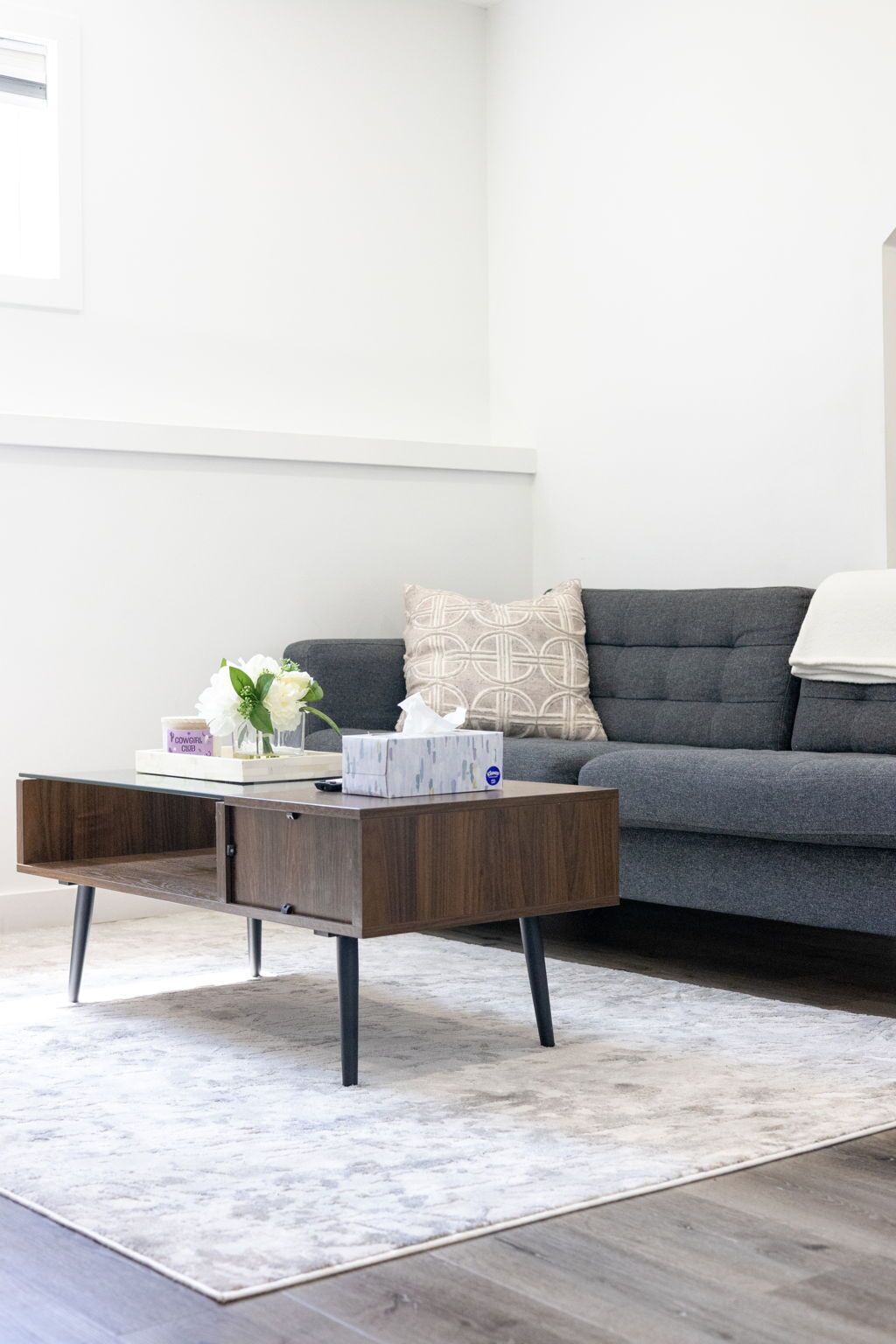 Luxury 2br Guest Suite: Fast Wifi | Bbq | Rainfall Showers I Near Downtown - Calgary