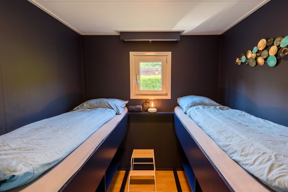 Beautifully Situated Cozy Chalet In The Veluwe. - Nijkerk