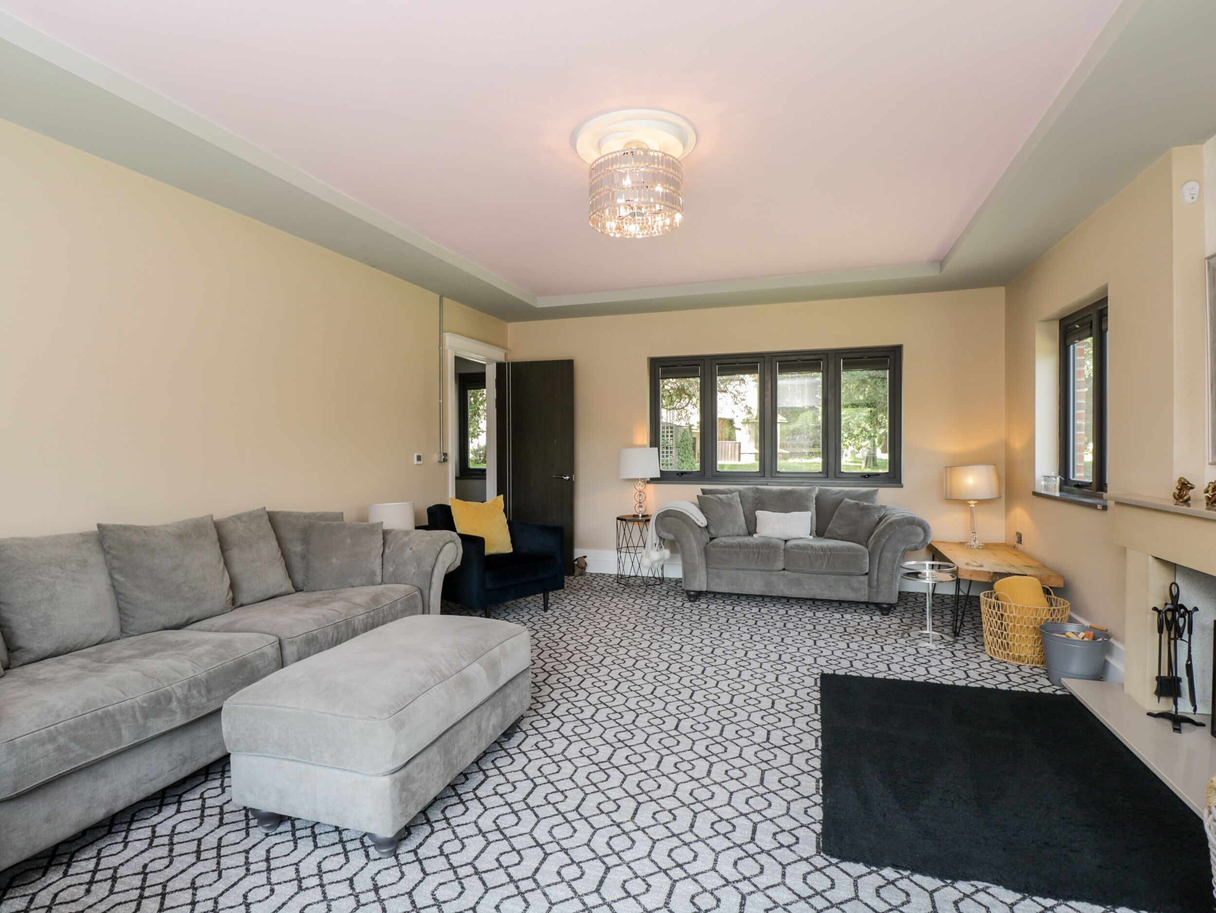 Thornbury, Family Friendly, With Hot Tub In Barnard's Green, Malvern - Malvern