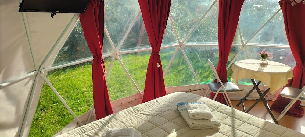 Armoniosa Villa Immersa Nella Natura Con Tende Glamping - Basilicate