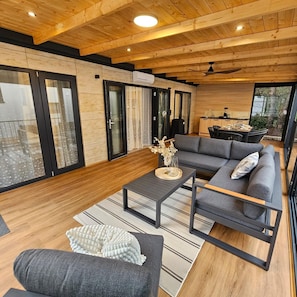 Smart TV 50 polegadas com canais a cabo, TV