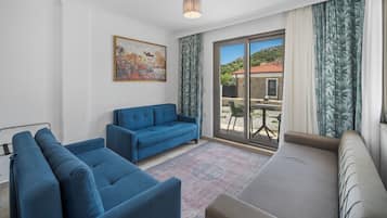Suíte luxo | 1 quarto, frigobar (abastecido com alguns itens grátis), roupa de cama