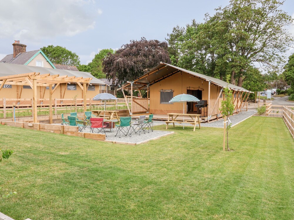 Mad Molly Lodge - Llandudno