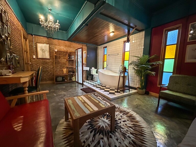 T-house Bkk - Cozy House With Private Toilet - Bangkok