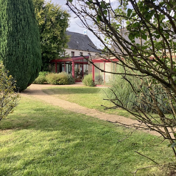 Hôtel Les Voisins Beaucemaine - Côtes-d'Armor