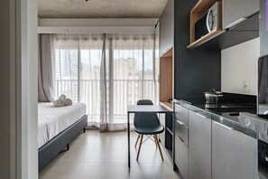 Estúdio standard (639855	) | Escrivaninha, roupa de cama