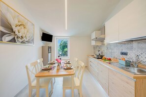 Apartamento Standard, 2 quartos, micro-ondas (Magnolia Apt - Palazzo Palermo 1817) | Cozinha privada