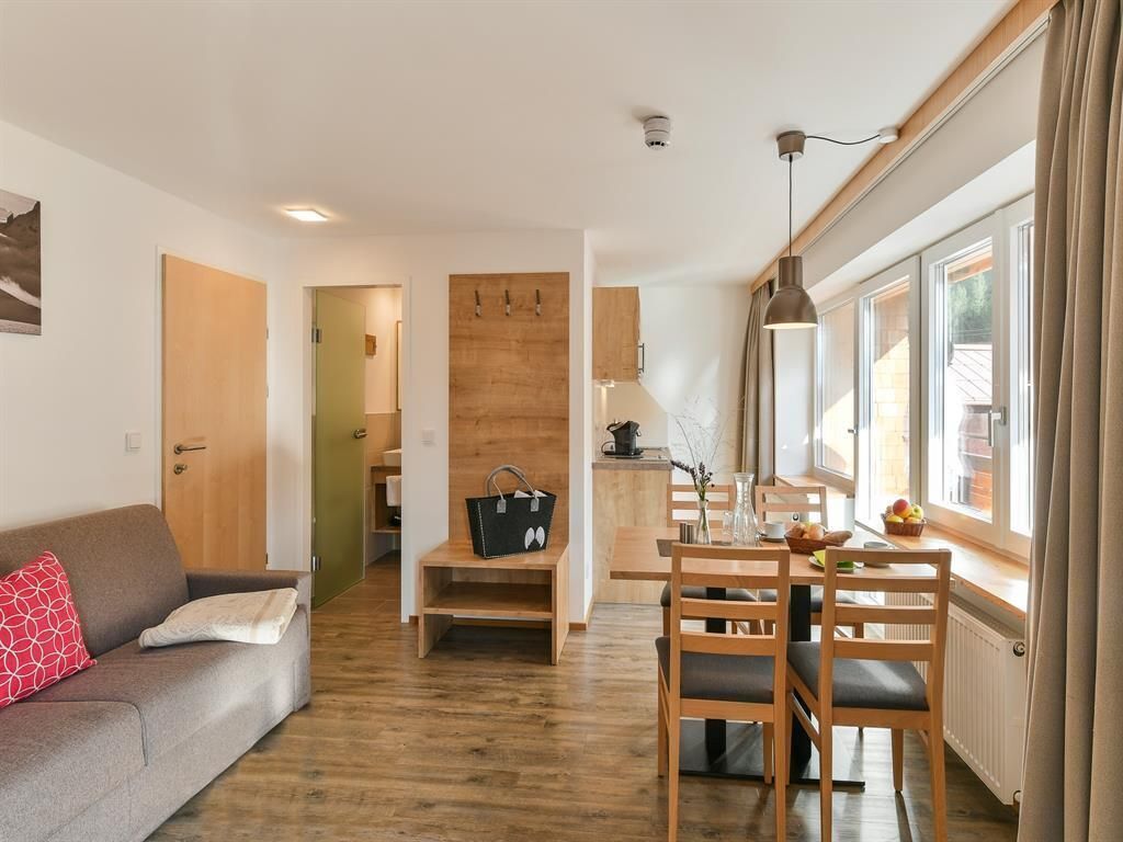 Appartement M Mit Balkon - Aparthotel Alpine Lodge Klösterle Am Arlberg - Lech