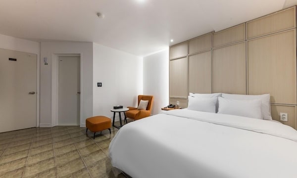 Eumseong Hotel Luem - Anseong-si