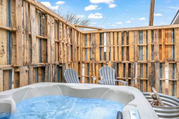 Casa de Campo, 1 cama king-size, banheira de hidromassagem grande | Banheira de hidromassagem exterior