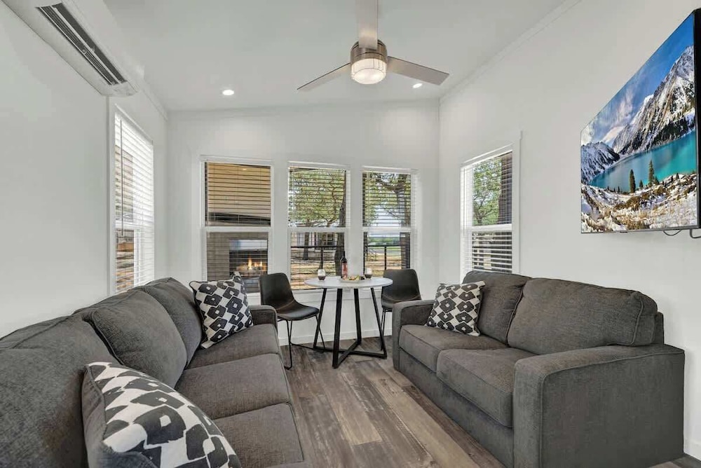 Resort At Fredericksburg Unit 30 - Fredericksburg, TX