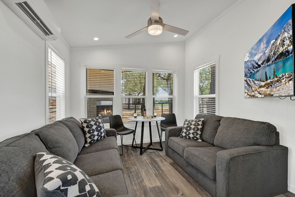 Resort At Fredericksburg Unit 30 - Fredericksburg, TX