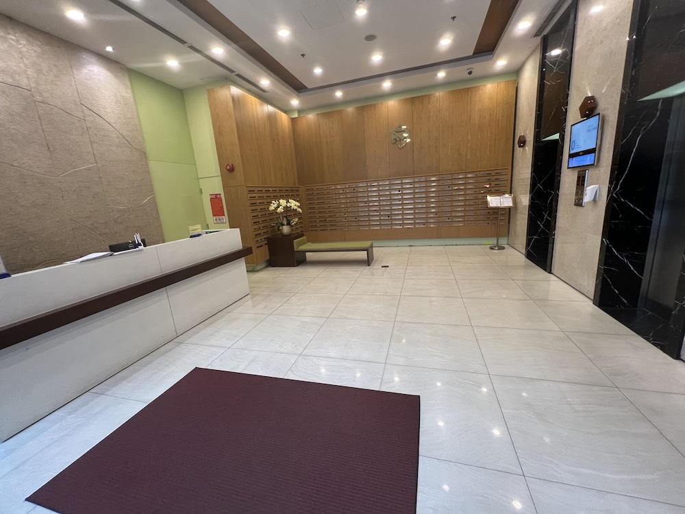 One Bed Room Apartment Near Airport And Full-funished - Tan Son Nhat Airport (SGN)