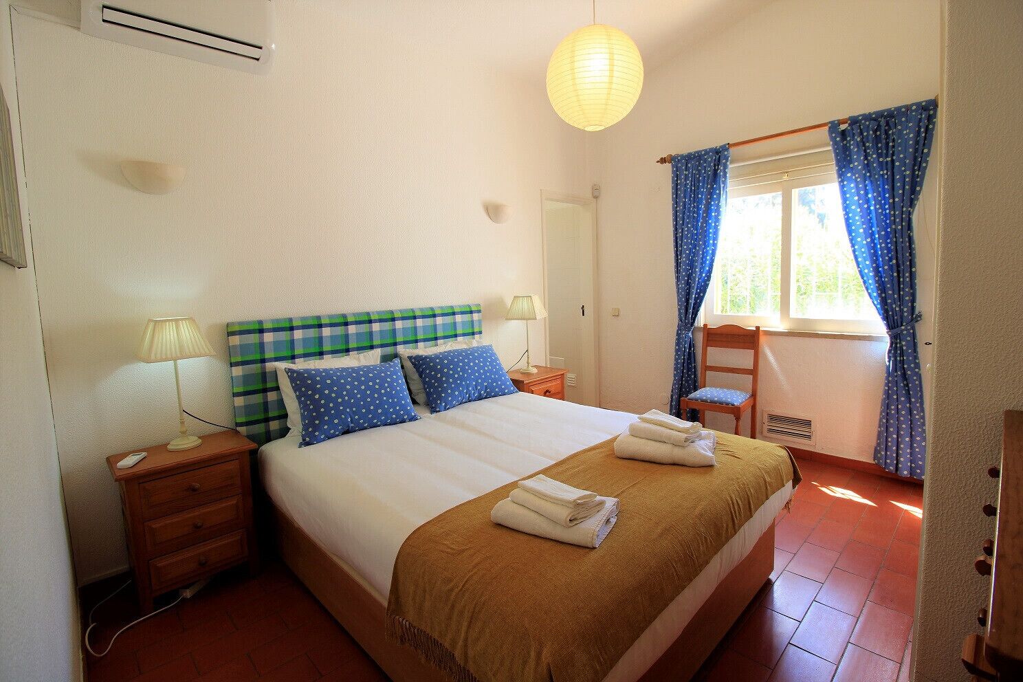 Vila, 3 quartos, acesso à piscina | 3 quartos, roupa de cama