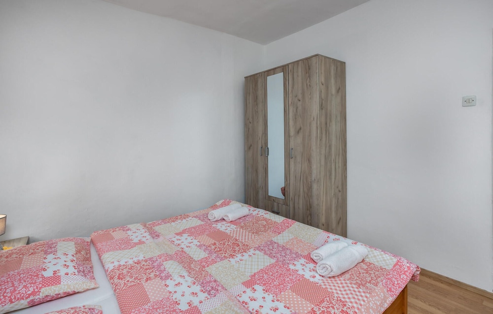 Preciosa Casa En Donji Zagon Con Wifi - Novi Vinodolski