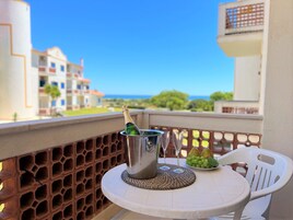 Apartamento, 1 quarto, terraço | Varanda