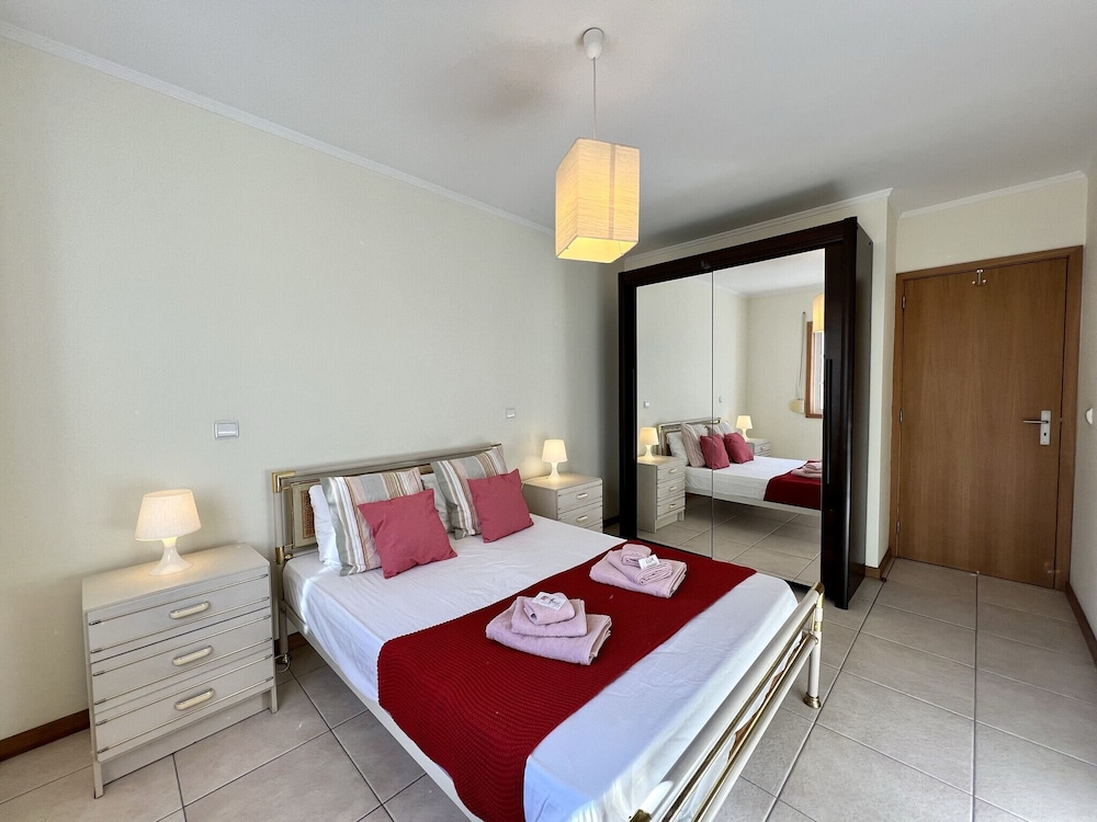 Albufeira Brightness By Homing - Albufeira