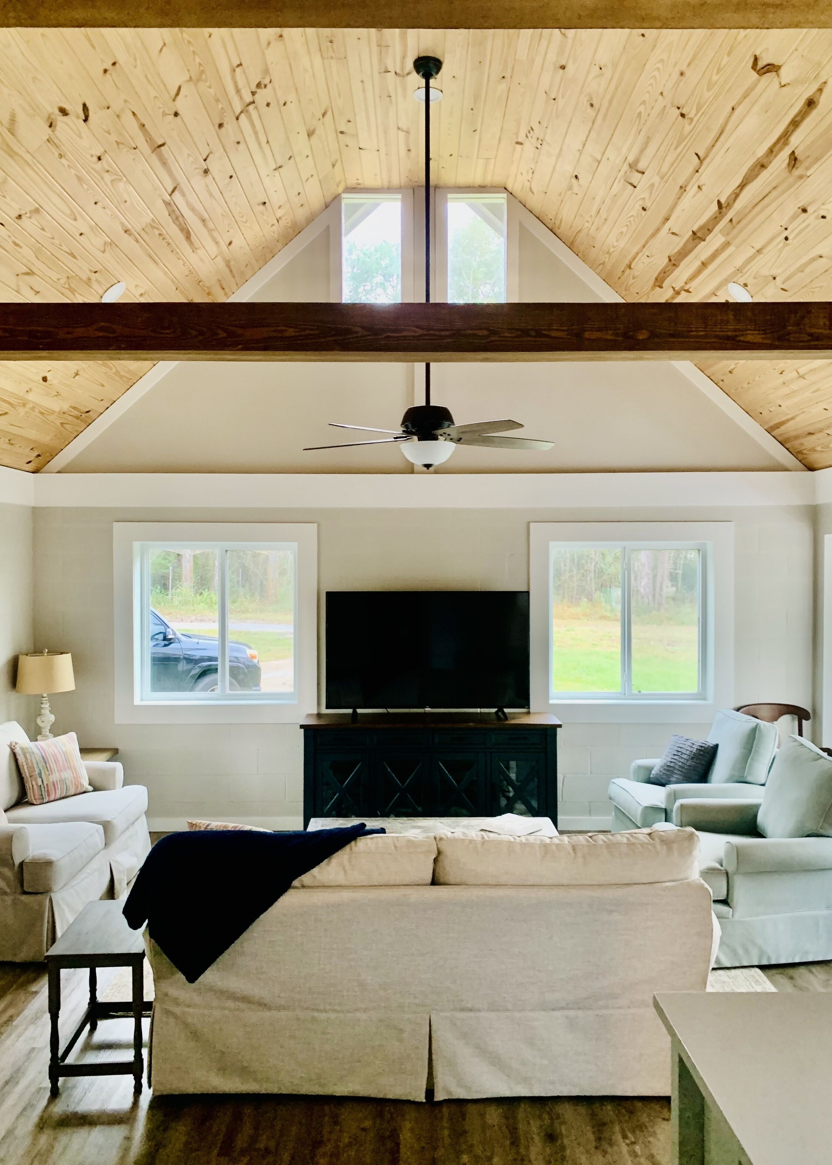 Charming Waterfront House, Boat Dock, 3 Miles To Owa, 15 Miles To Orange Beach - Foley, AL