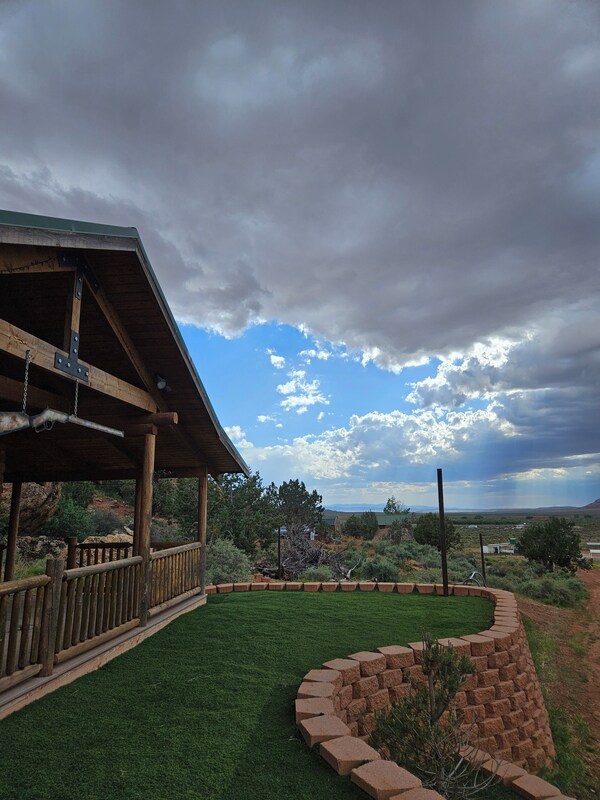 The Peacemaker Cabin - Utah