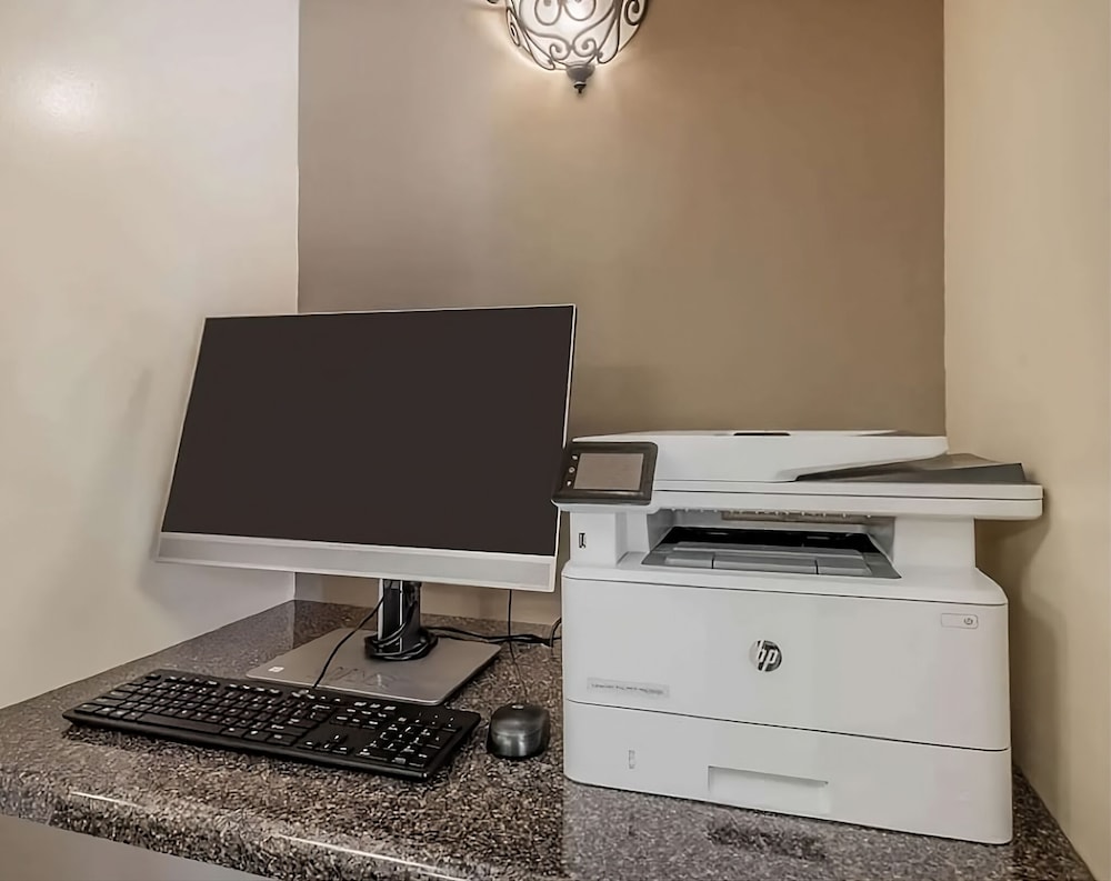 Best Value, Quality Stay! 4 Relaxing Units, Pet-friendly, Near Robinwood Park - Bloomfield Hills, MI