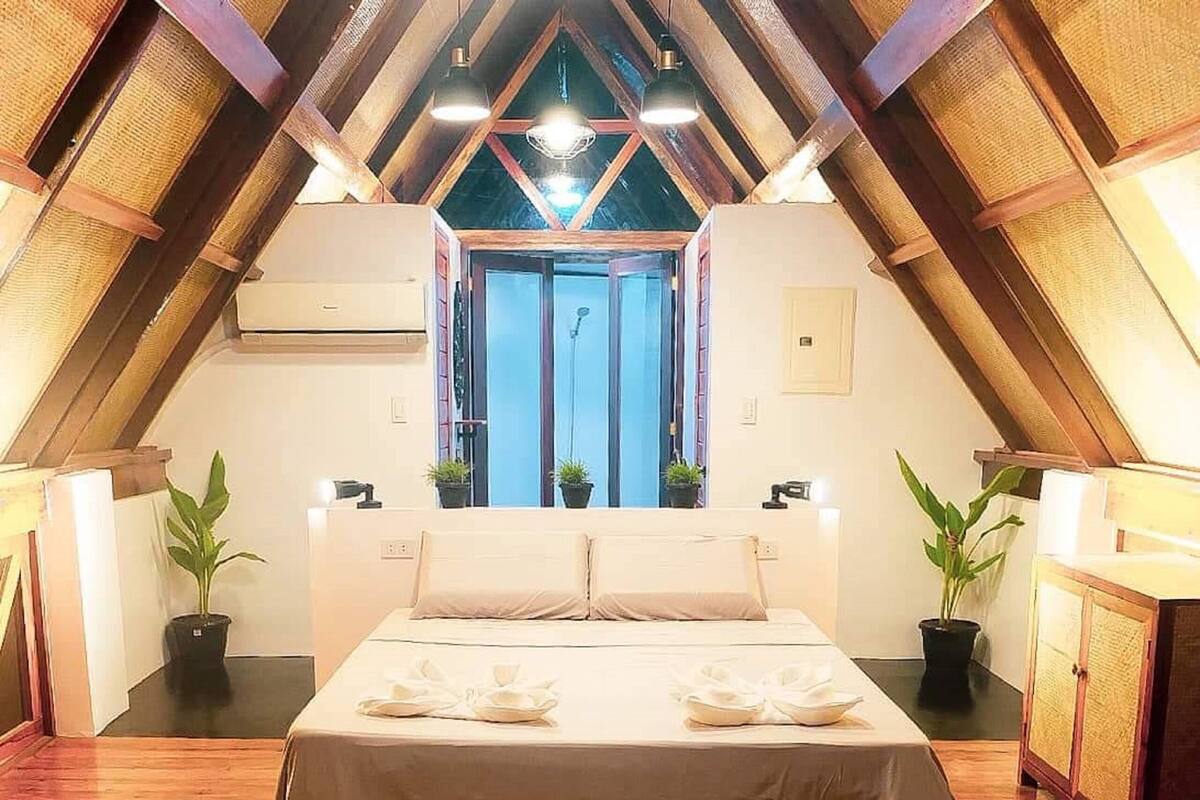 Quarto Duplo Deluxe | Camas desdobráveis, roupa de cama fornecida 