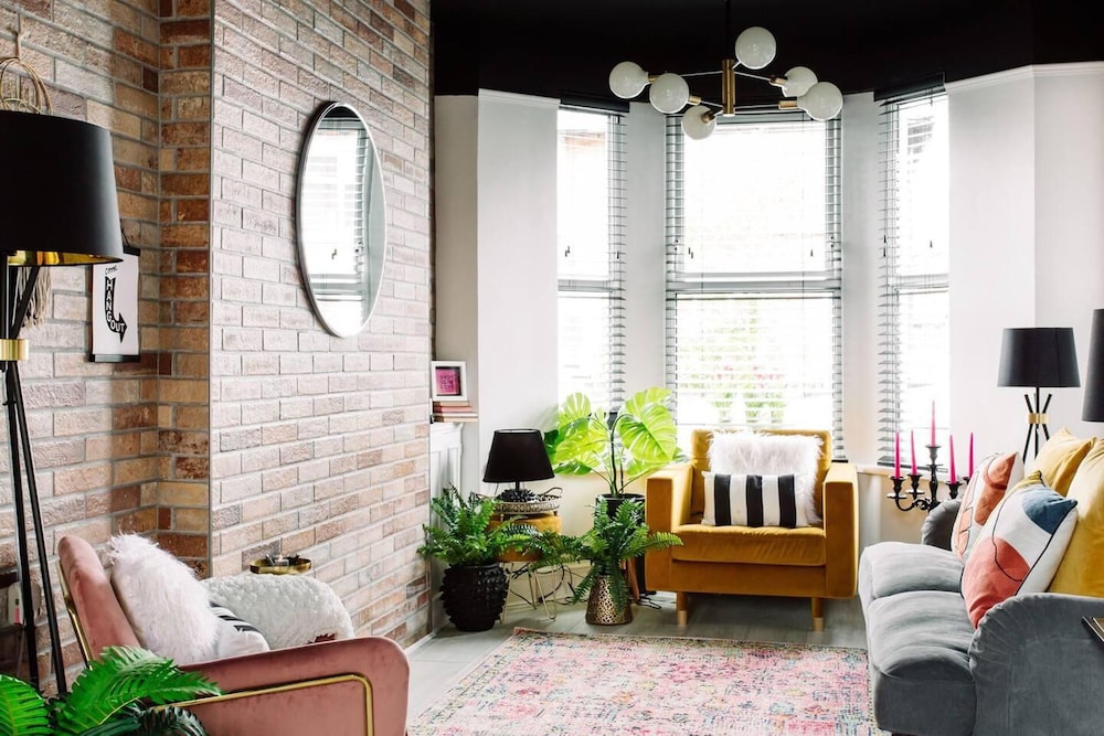 Luxury Designer 4-bed Home In The Heart Of Belfast - Belfast